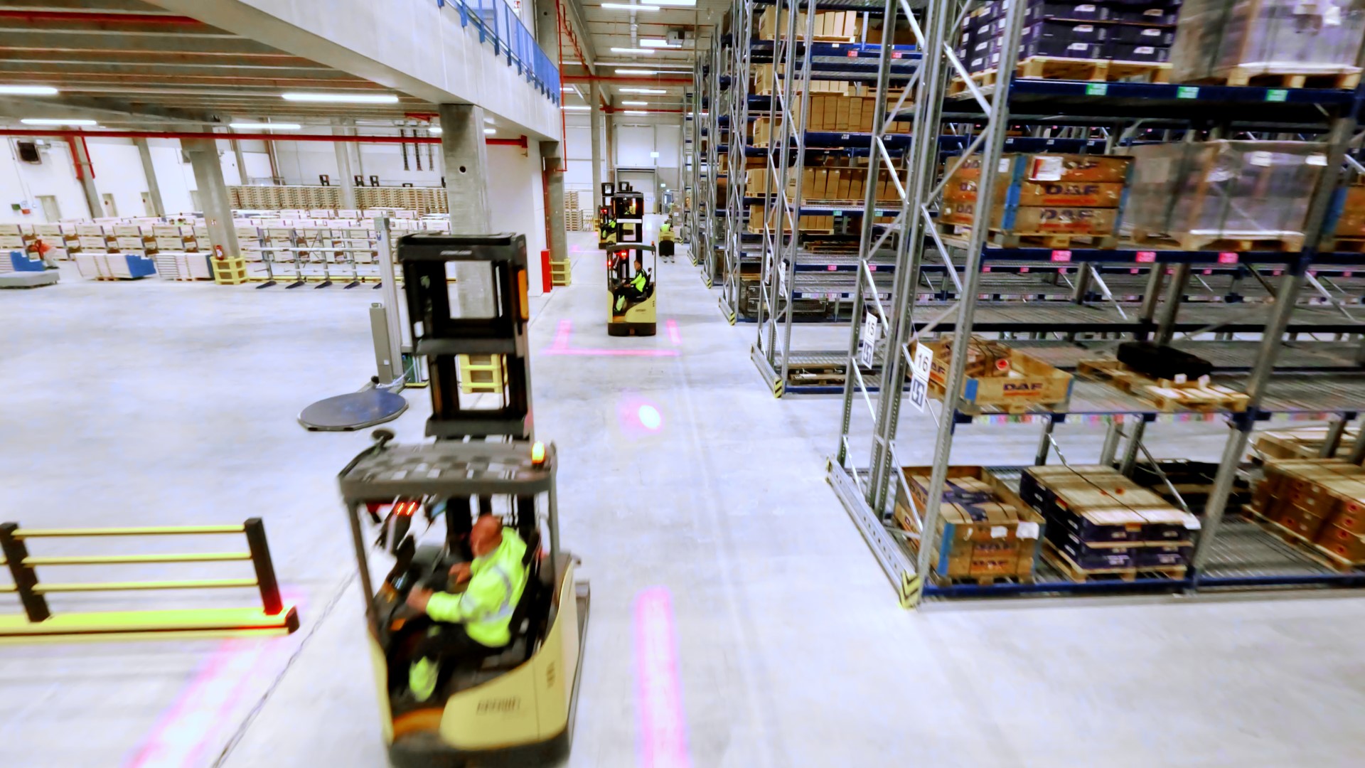 PACCAR Parts opent ultramodern distributiecentrum in Duitsland - DAF ...